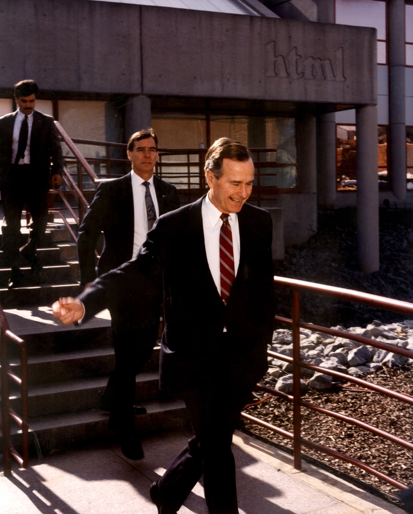 President George Bush Sr. visit by usdoe