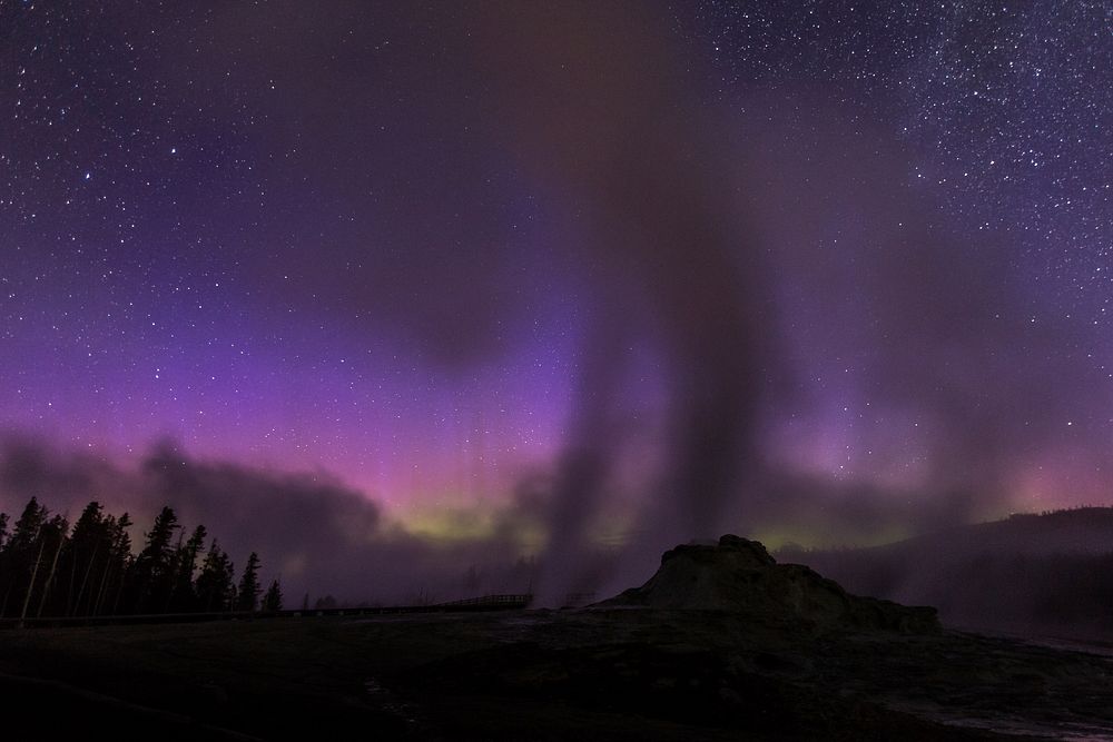 Aurora borealis, Upper Geyser Basin. | Free Photo - rawpixel
