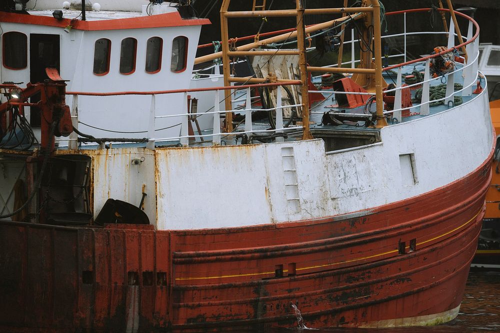 Red old rustic ship going | Free Photo - rawpixel