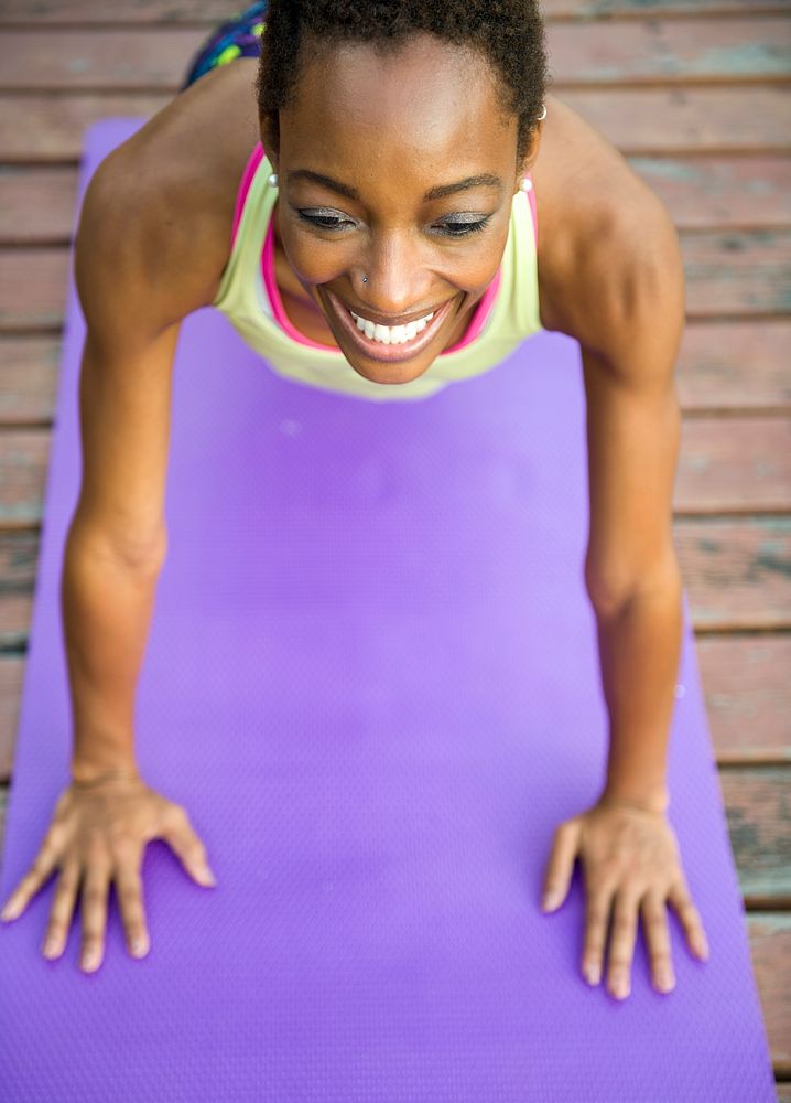 Black lady doing a yoga | Premium Photo - rawpixel