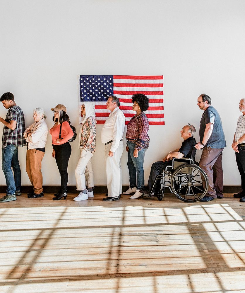 American queuing at a polling | Premium Photo - rawpixel