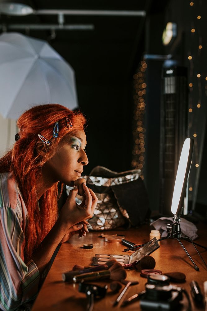 Drag queen in ginger wig | Premium Photo - rawpixel