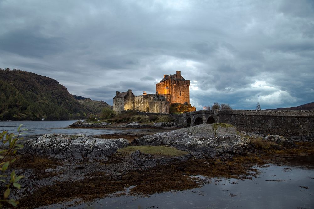 Water castle in the twilight | Free Photo - rawpixel