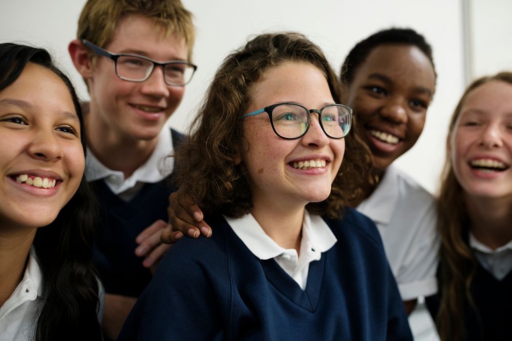 Group of students smiling | Premium Photo - rawpixel