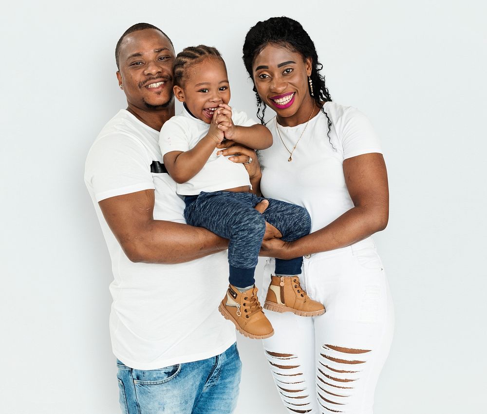 Family Cheerful Studio Portrait Concept | Premium Photo - rawpixel