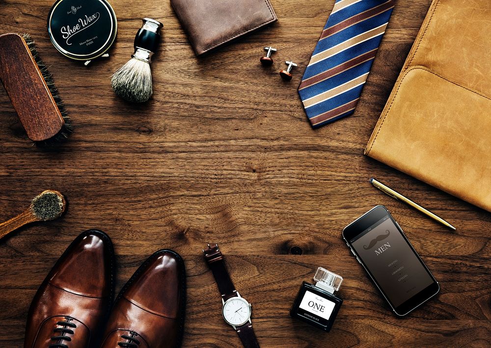 Men's collection of things used | Premium Photo - rawpixel