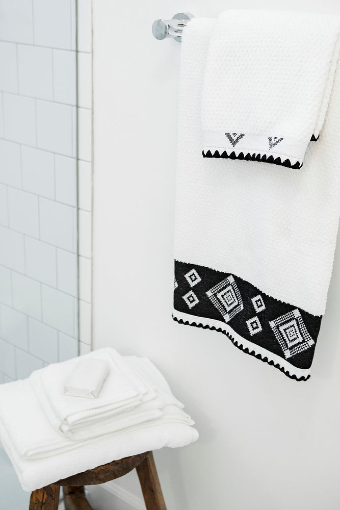 Simply bright clean design bathroom | Free Photo - rawpixel