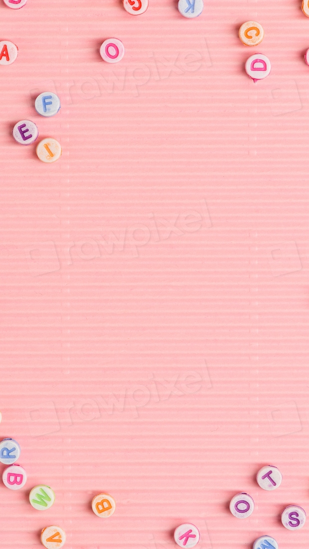 Letter beads border pink phone | Free Photo - rawpixel