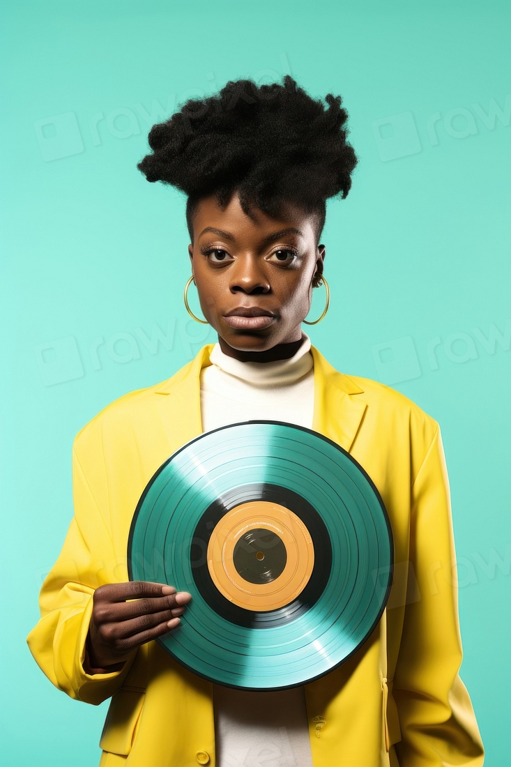 African afrobeat singer holding small | Free Photo - rawpixel
