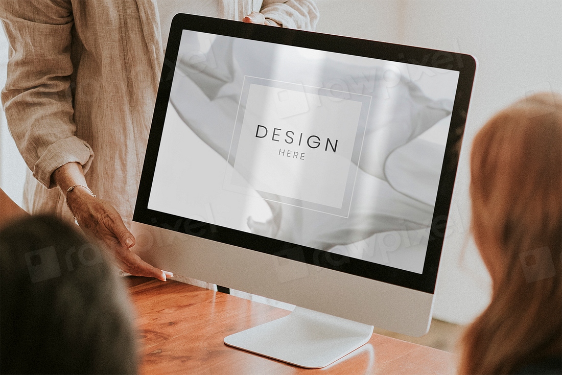 Business people meeting using computer | Premium PSD Mockup - rawpixel