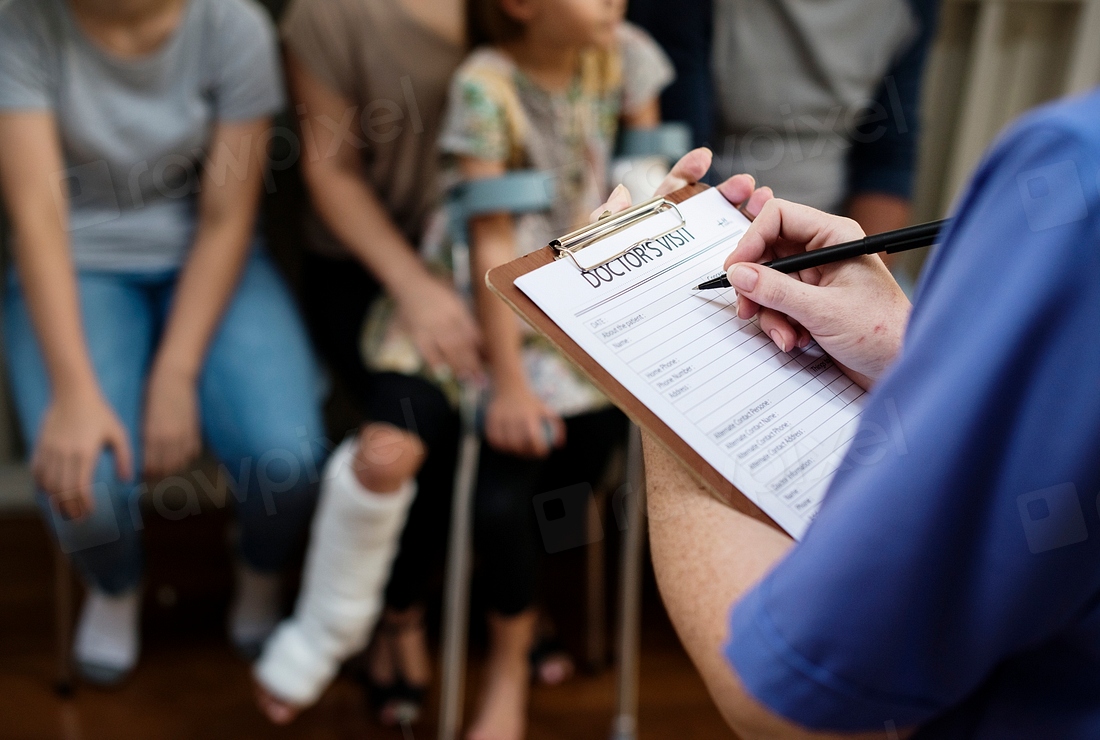 Patient waiting at a hospital | Premium Photo - rawpixel