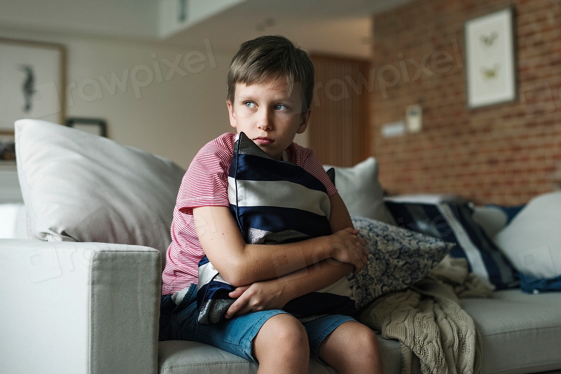 Young Caucasian boy stressed emotion | Premium Photo - rawpixel