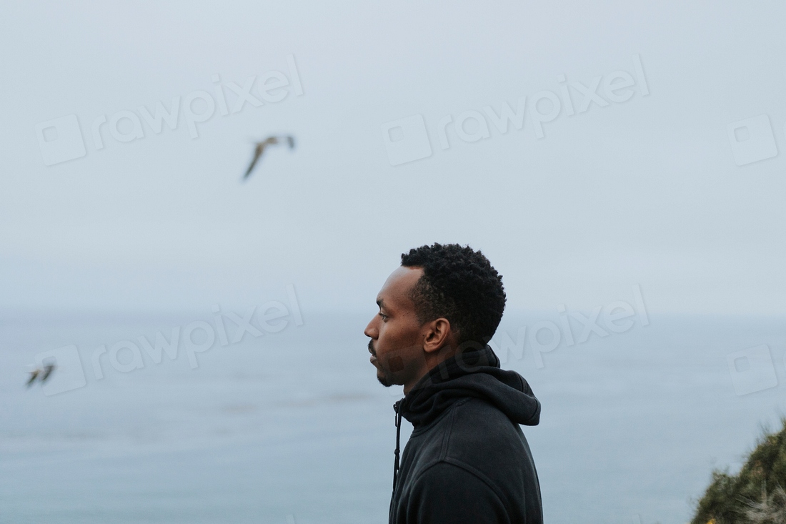 Side view portrait man water | Premium Photo - rawpixel