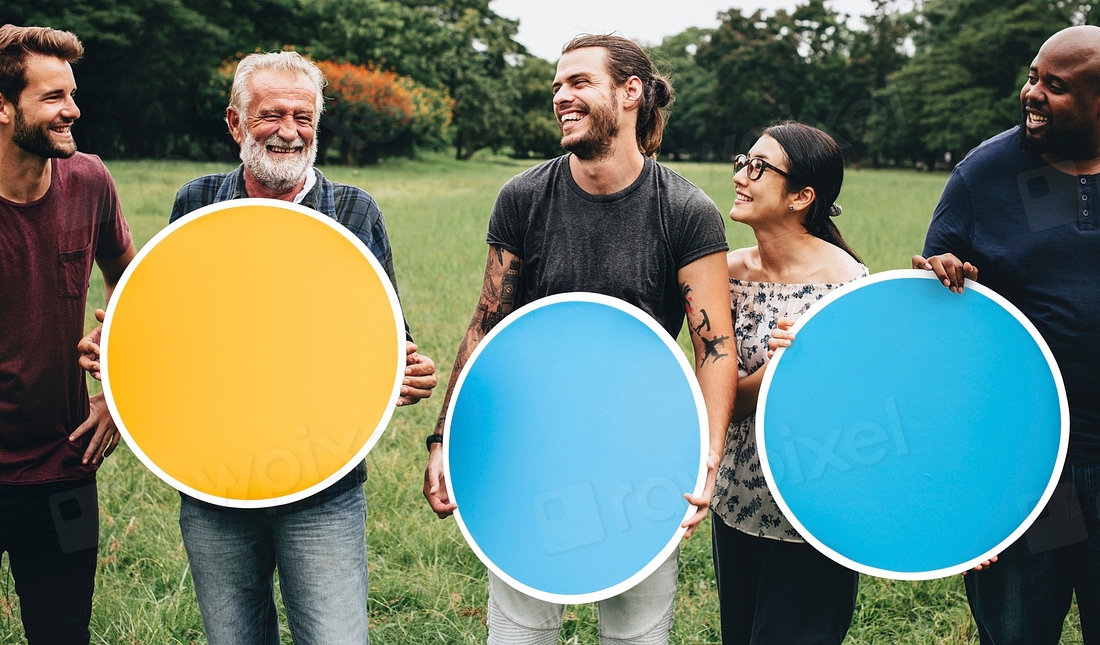 Happy diverse people holding round | Premium PSD - rawpixel