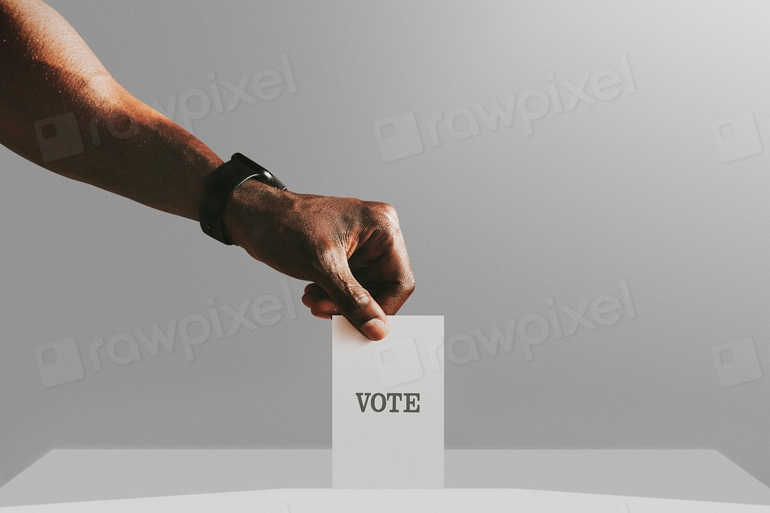 Man casting his vote ballot | Premium PSD Mockup - rawpixel