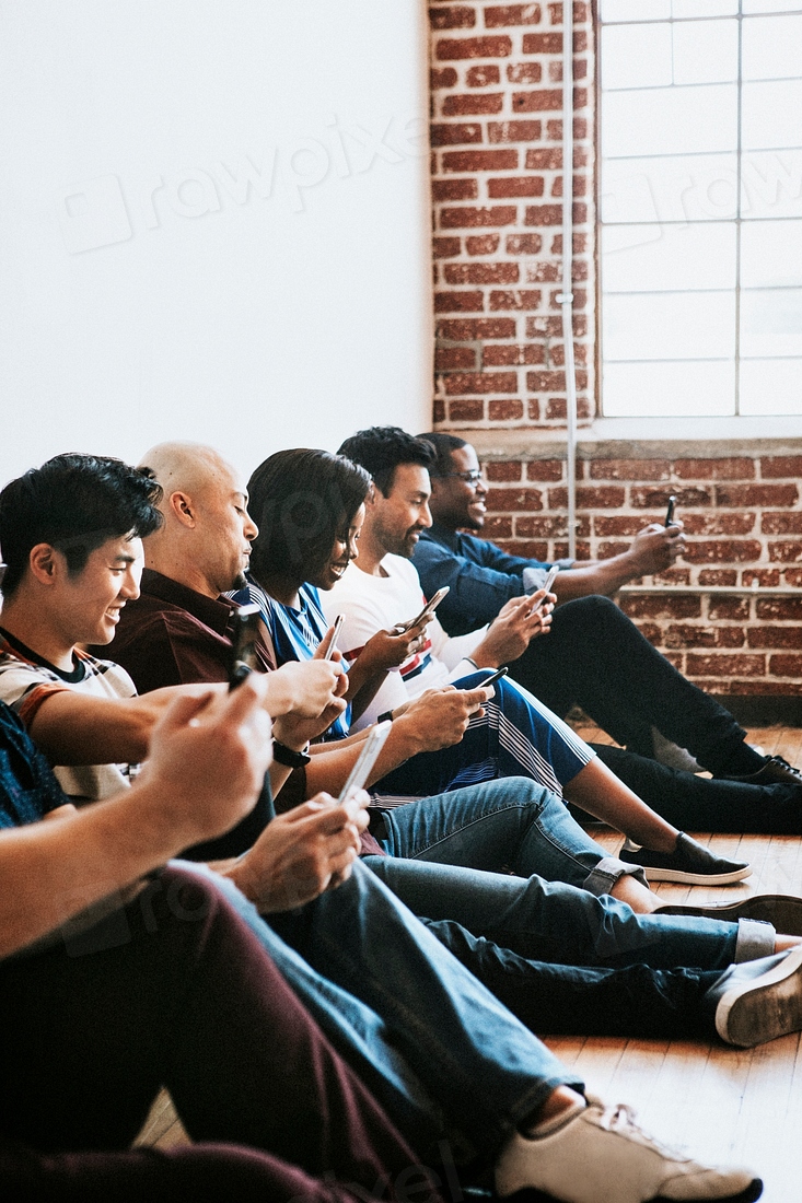 Diverse people using their phones | Premium Photo - rawpixel