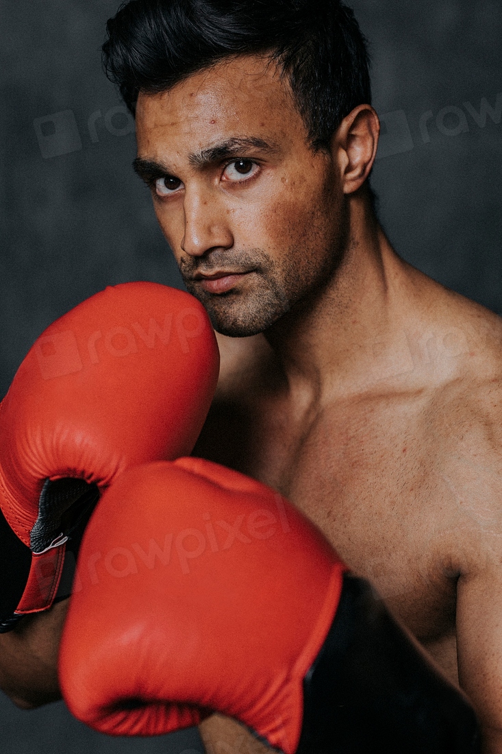 Muscular male boxer red boxing | Premium Photo - rawpixel