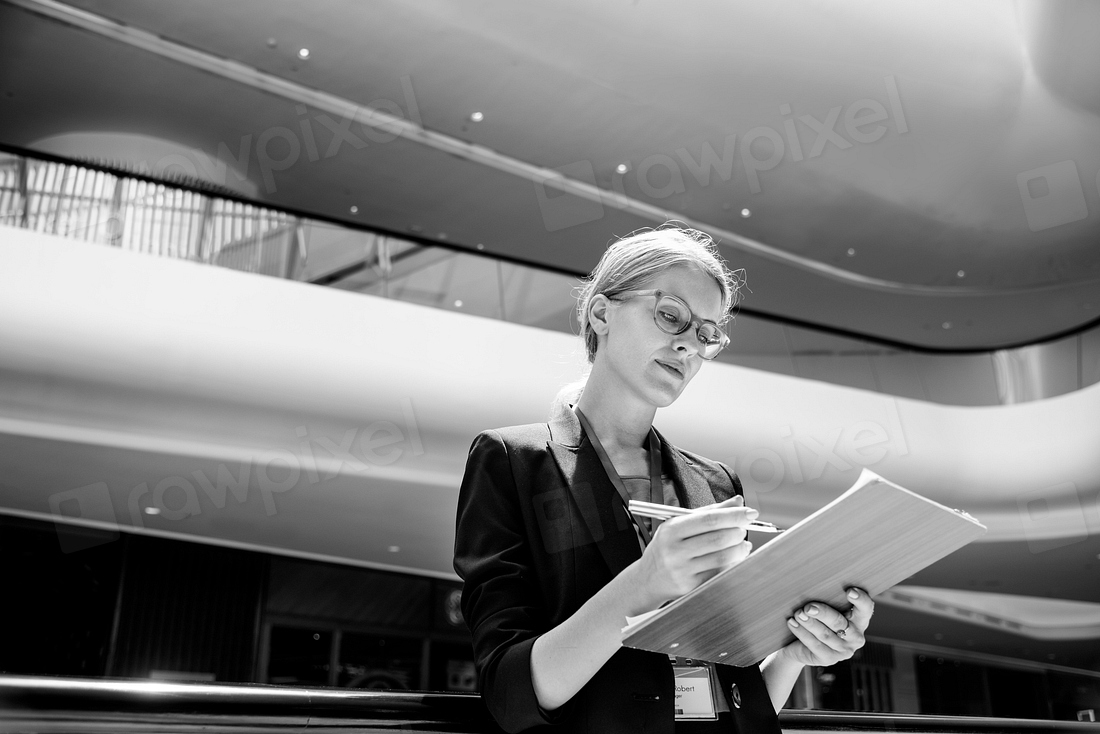 Businesswoman Vision Strategy Way Forward | Free Photo - rawpixel