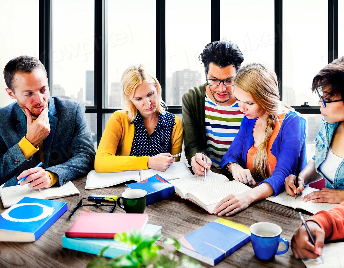 University students study together | Premium Photo - rawpixel