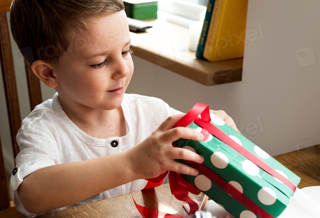 Boy Gift Present Holiday Happiness | Free Photo - rawpixel
