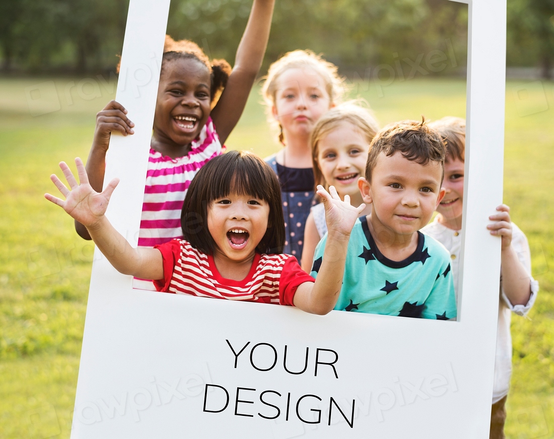 Diversity Group Kids Holding Frame | Premium PSD - rawpixel