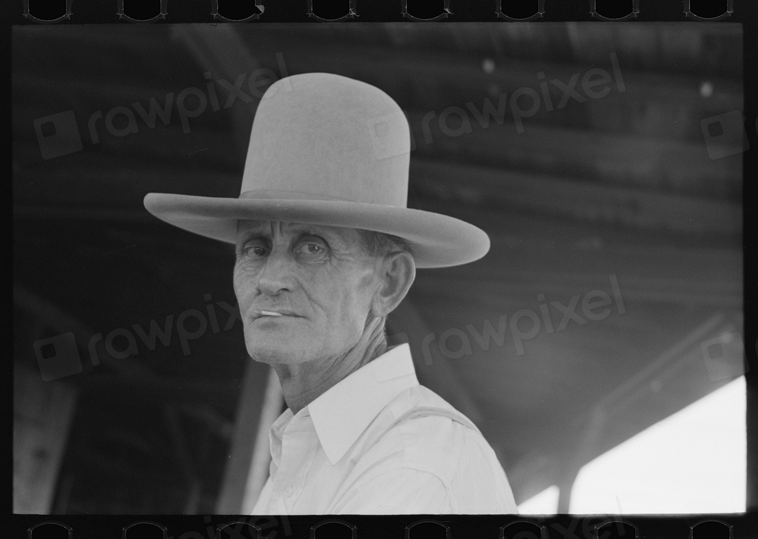 East Texan, Jacksonville, Texas Russell | Free Photo - rawpixel