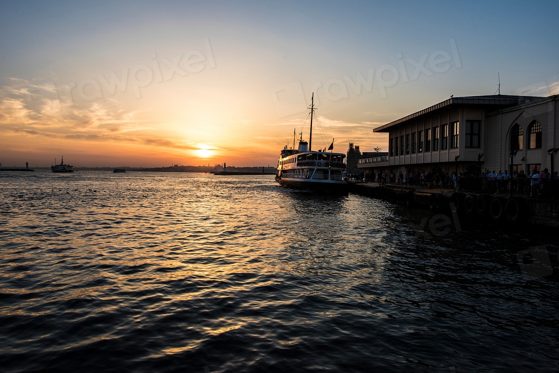 Sunrise ocean Istanbul Turkey | Free Photo - rawpixel