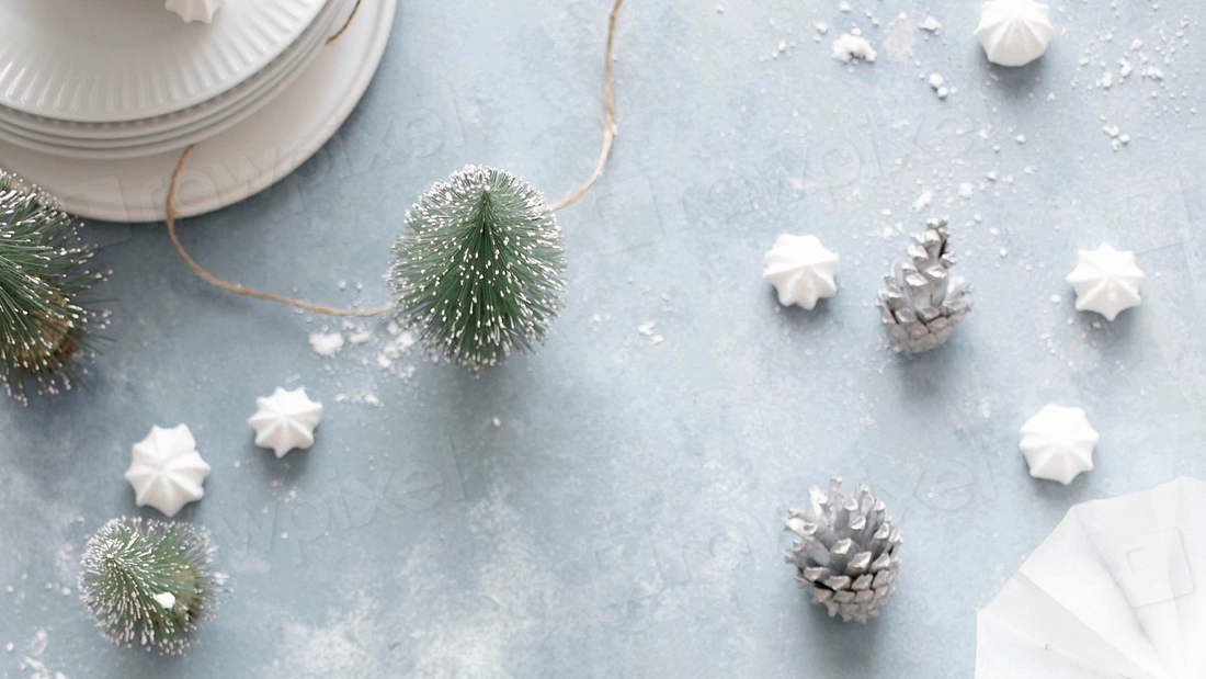 Bakery equipment flour scattered table | Premium Photo - rawpixel