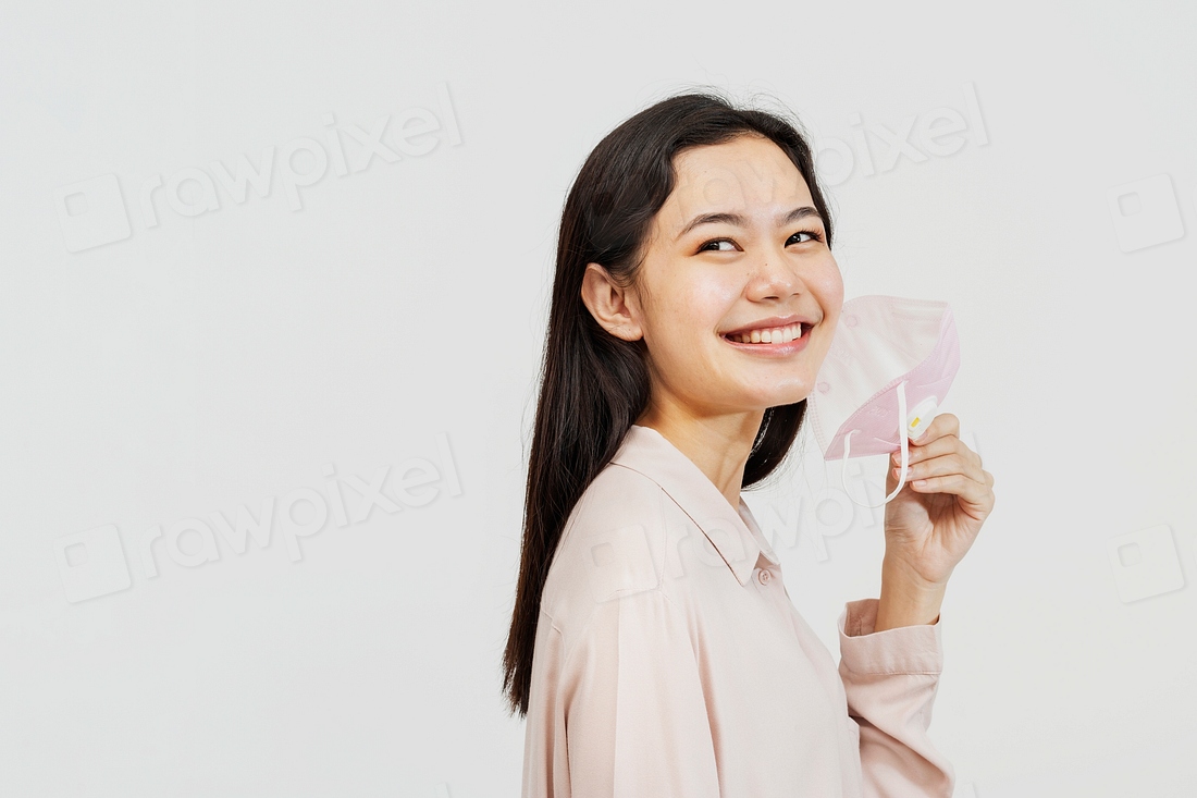 Smiling Asian woman wearing mask | Premium Photo - rawpixel