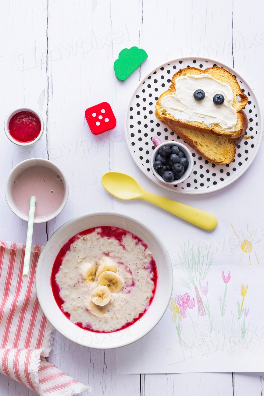 Cute kids breakfast, toast cream | Premium Photo - rawpixel