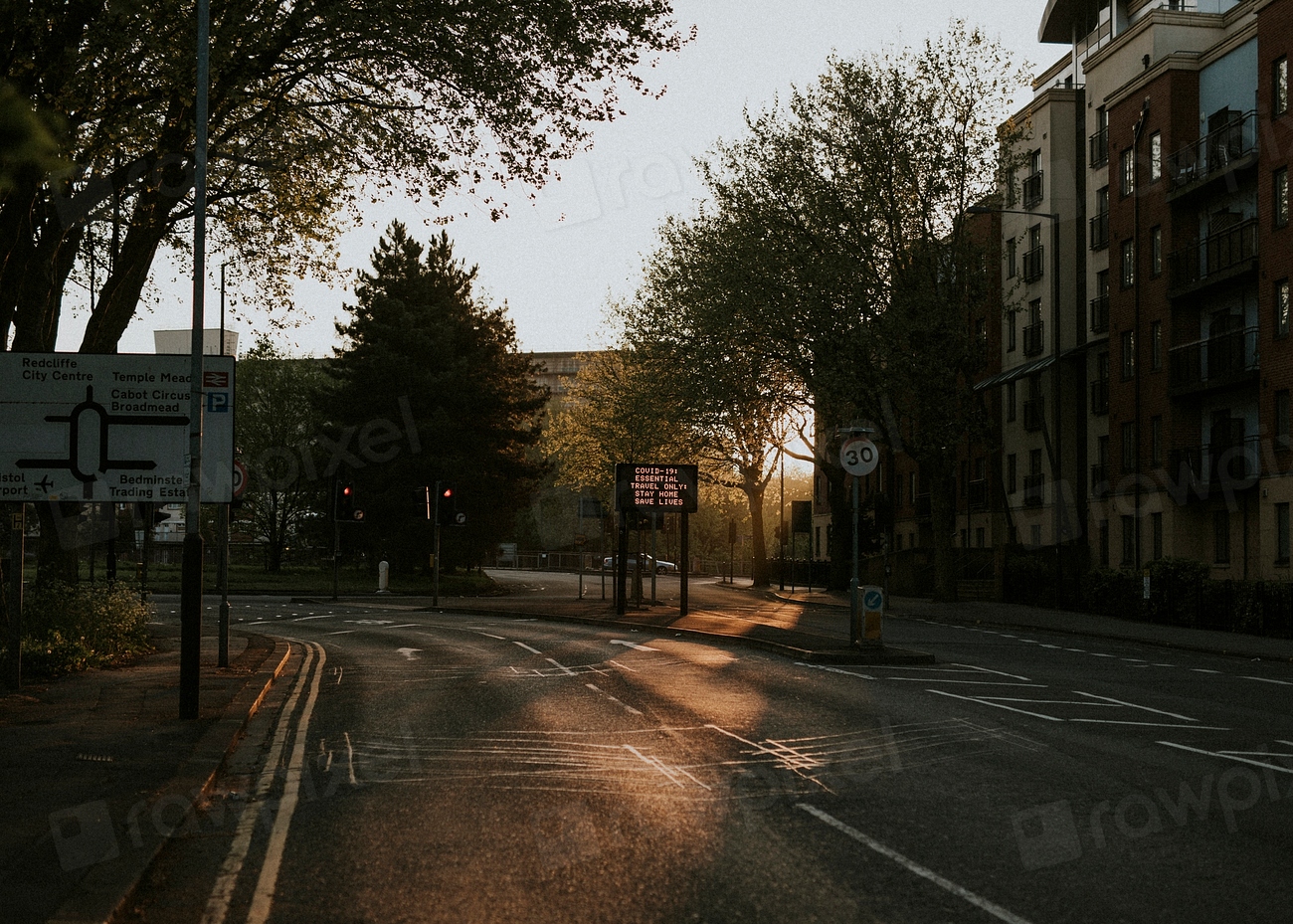 Empty streets due coronavirus Bristol, | Free Photo - rawpixel