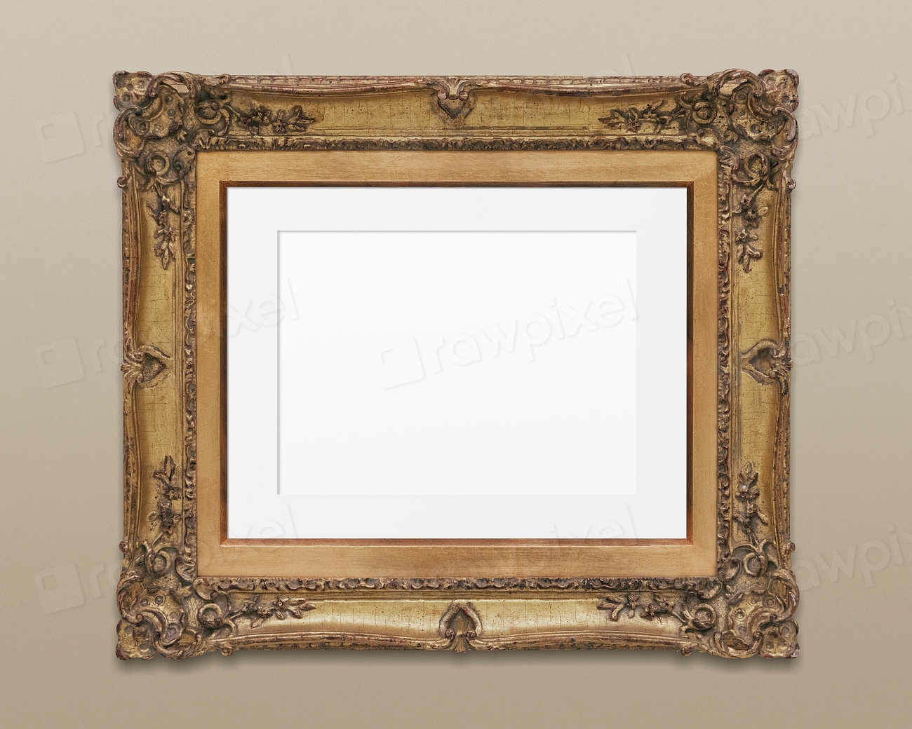 Vintage rectangle gold picture frame | Premium PSD Mockup - rawpixel