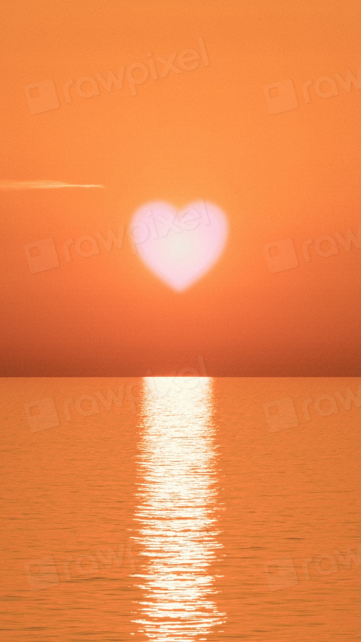 Heart sunset iPhone wallpaper, ocean | Premium Photo - rawpixel