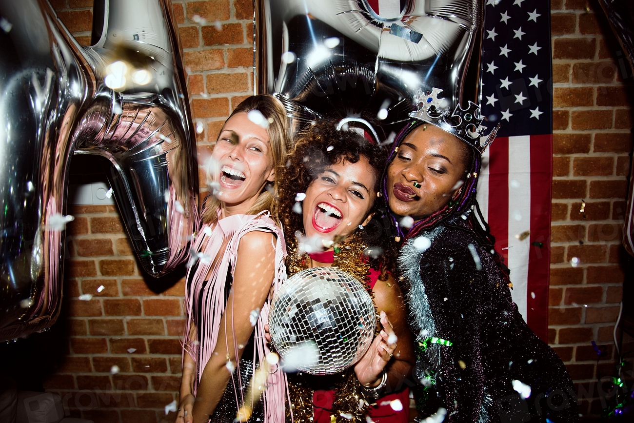 People enjoying a party together | Premium Photo - rawpixel