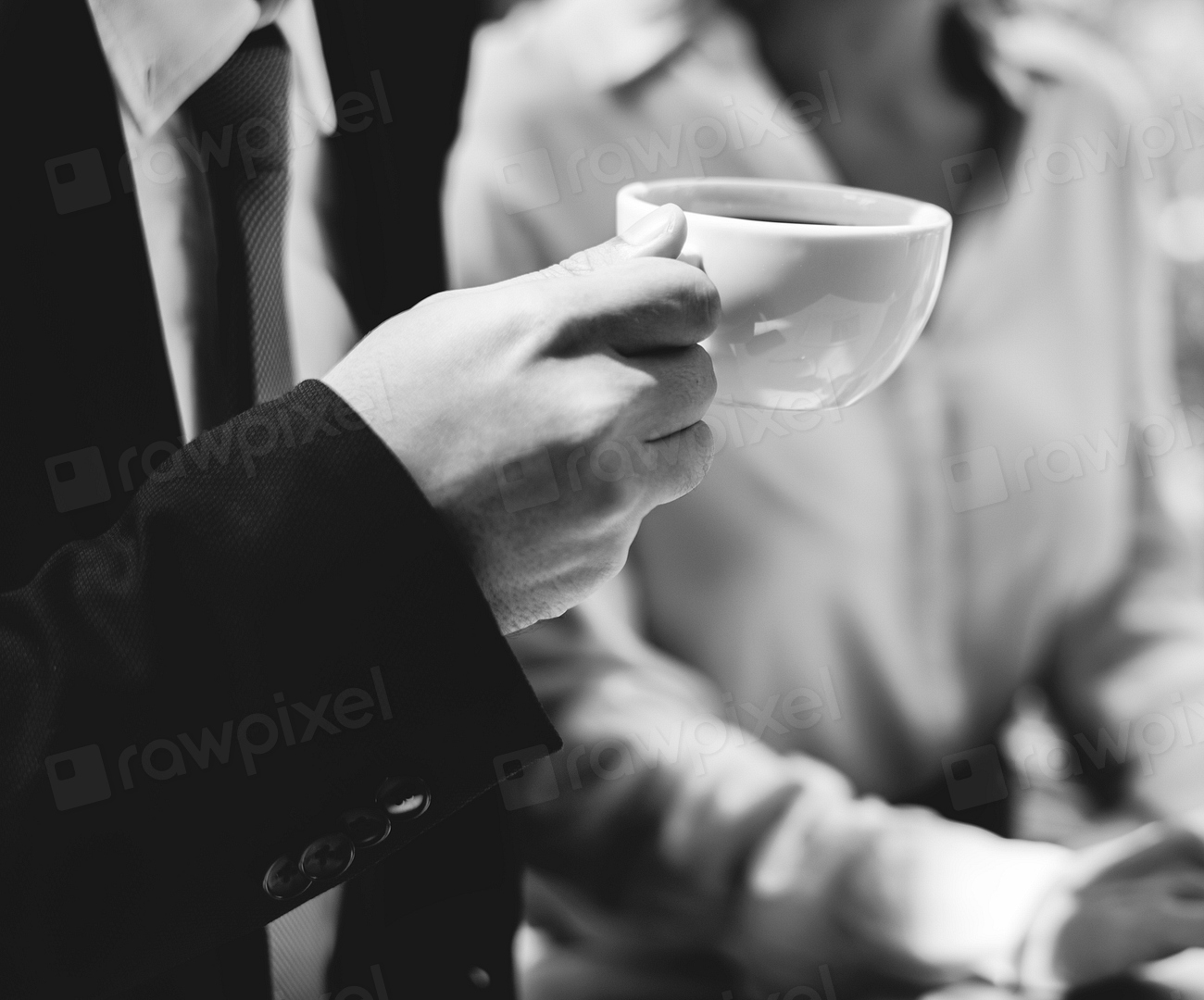 Business people drinking some beverage | Free Photo - rawpixel
