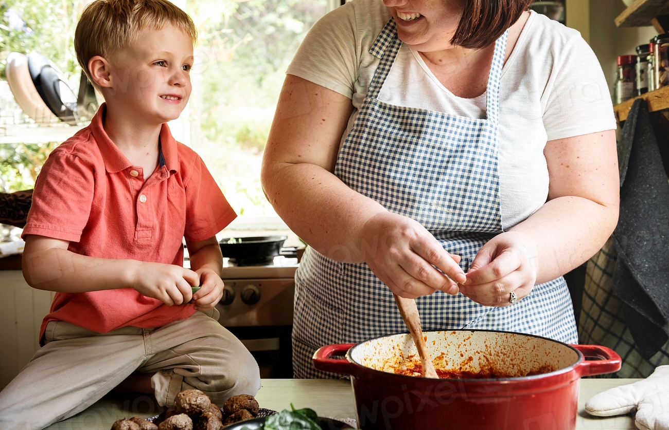 Homemade spaghetti sauce food photography | Premium Photo - rawpixel