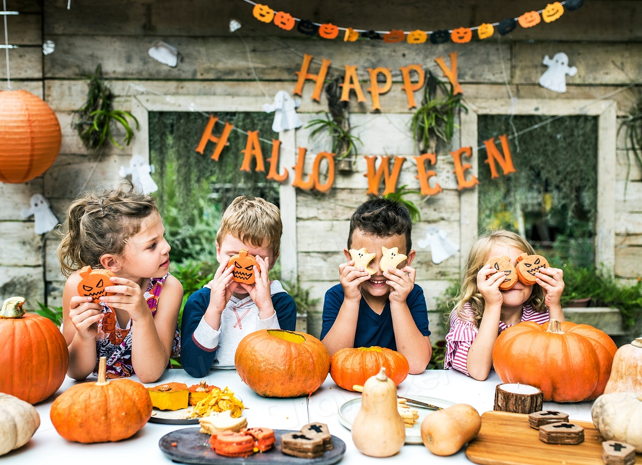 Playful kids enjoying a Halloween | Free Photo - rawpixel