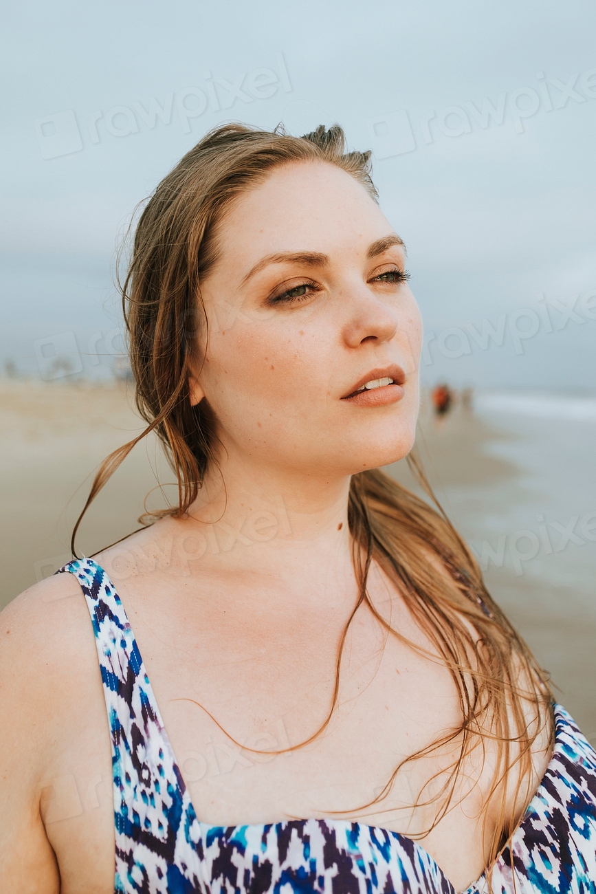Confident Blond Plus Size Woman Premium Photo Rawpixel
