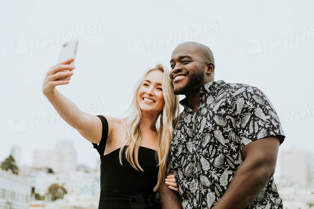 Diverse friends taking selfie rooftop | Premium Photo - rawpixel