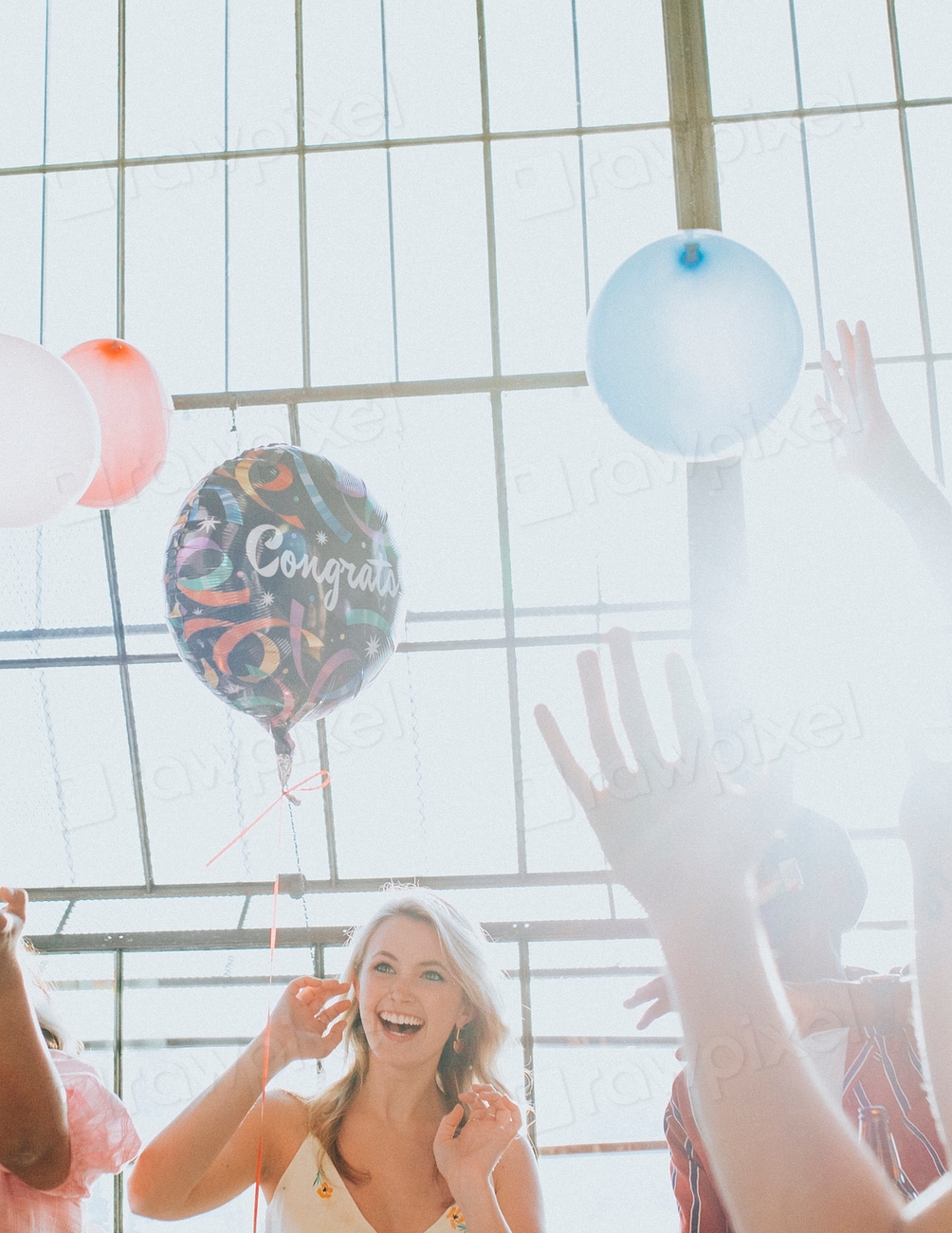 People playing balloons party | Premium Photo - rawpixel