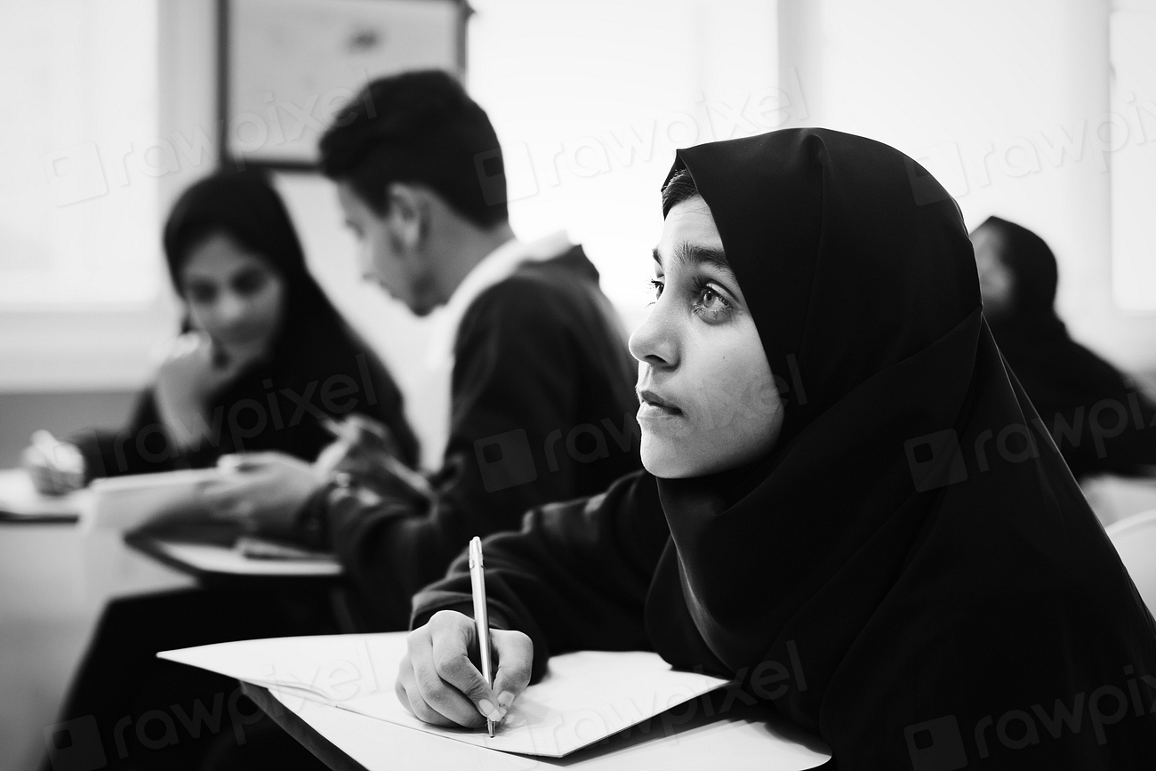 Diverse muslim children studying classroom | Premium Photo - rawpixel