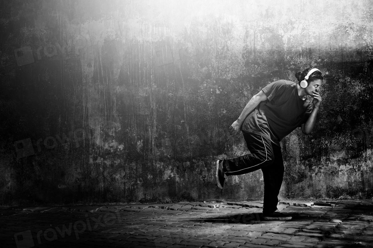 Person gesture in running movement | Free Photo - rawpixel