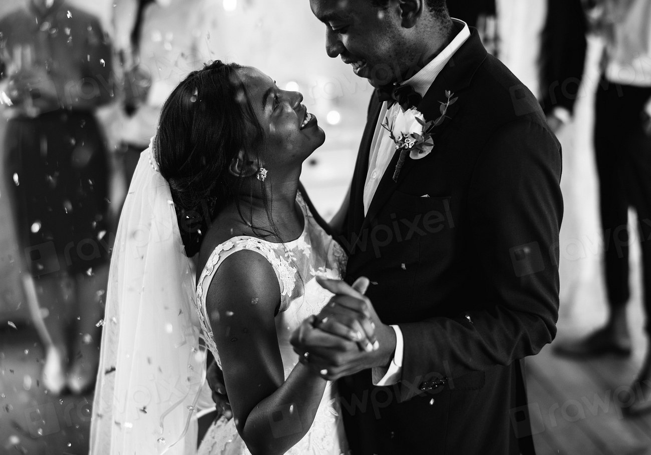 Black couple dancing their wedding | Premium Photo - rawpixel