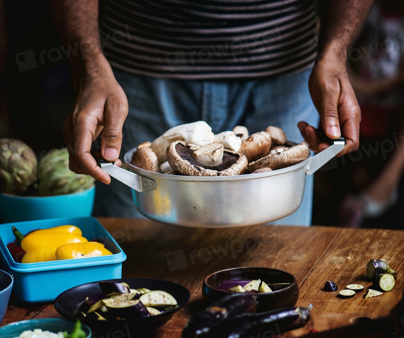 A person cooking vegetable | Premium Photo - rawpixel