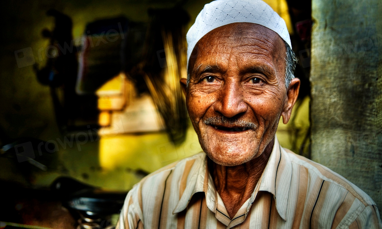 Portrait of a happy Indian | Premium Photo - rawpixel
