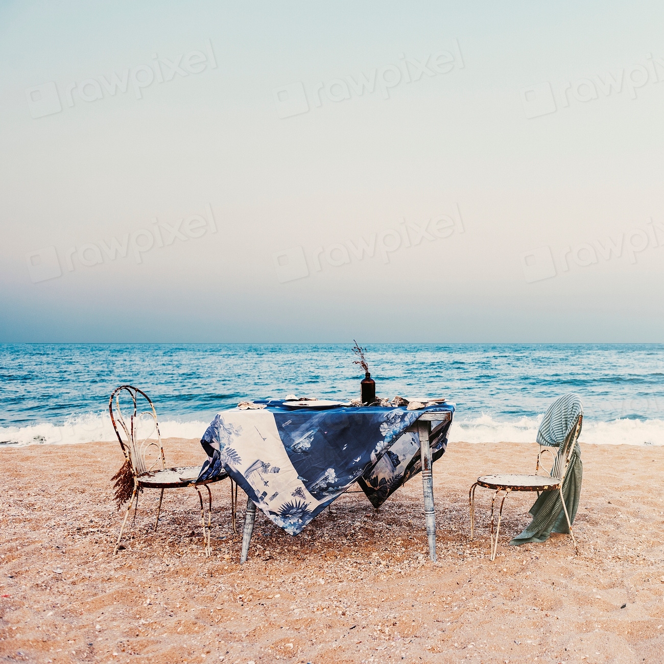 Table Chairs Meal Sea Shore | Free Photo - rawpixel