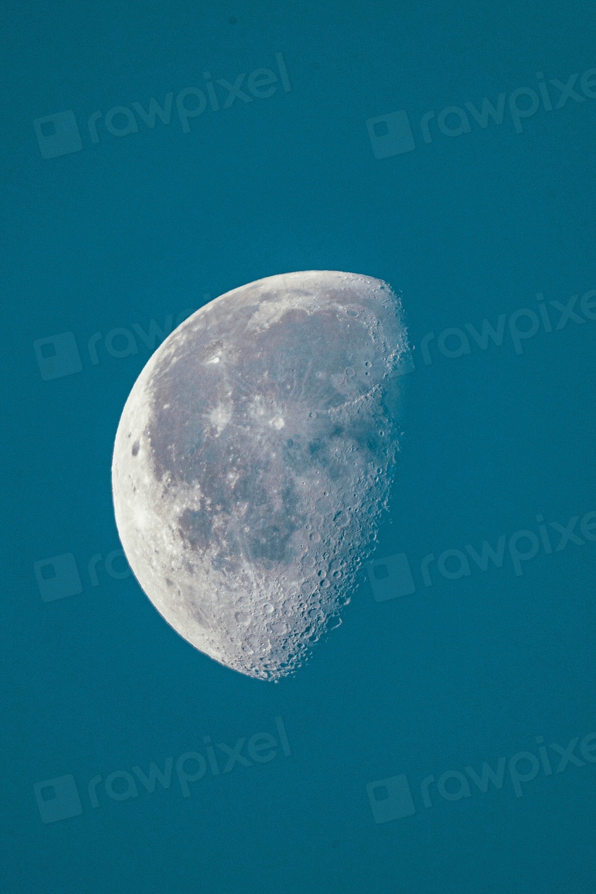 Crescent moon blue sky | Premium Photo - rawpixel