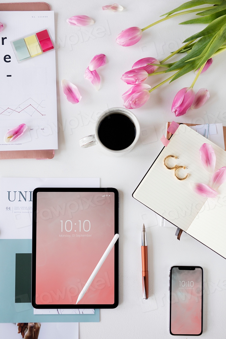 Aerial view of digital tablet | Premium PSD Mockup - rawpixel