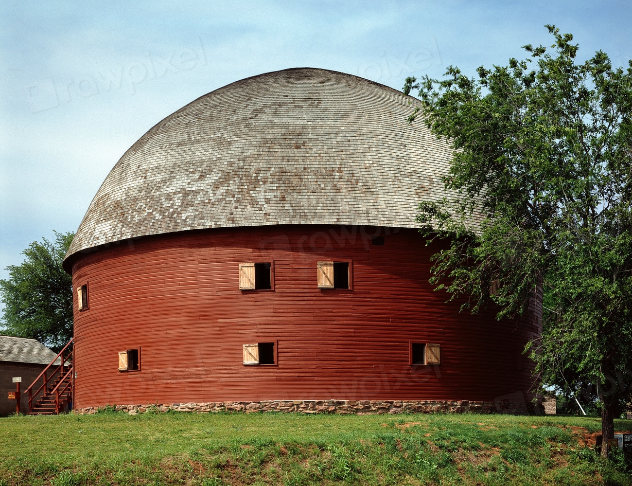 Red Round Barn, Oklahoma. Original | Free Photo - rawpixel