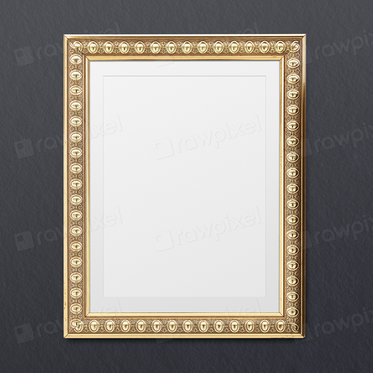 Vintage rectangle gold picture frame | Premium PSD Mockup - rawpixel